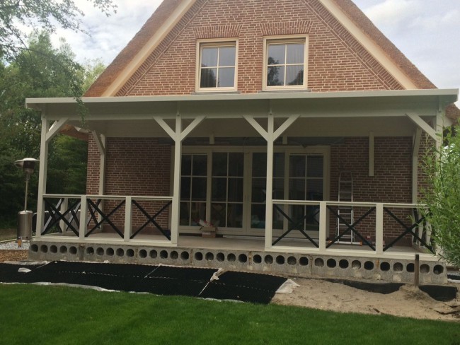 Houten veranda type Assen op maat